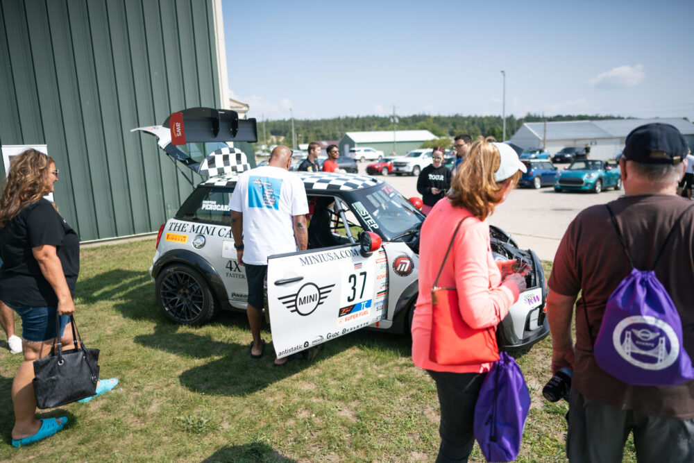 2023 Mini on the Mack Gallery – VAI