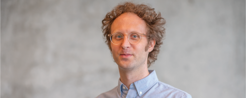 Structural biologist and cellular ‘architecture’ expert Dr. Travis ...